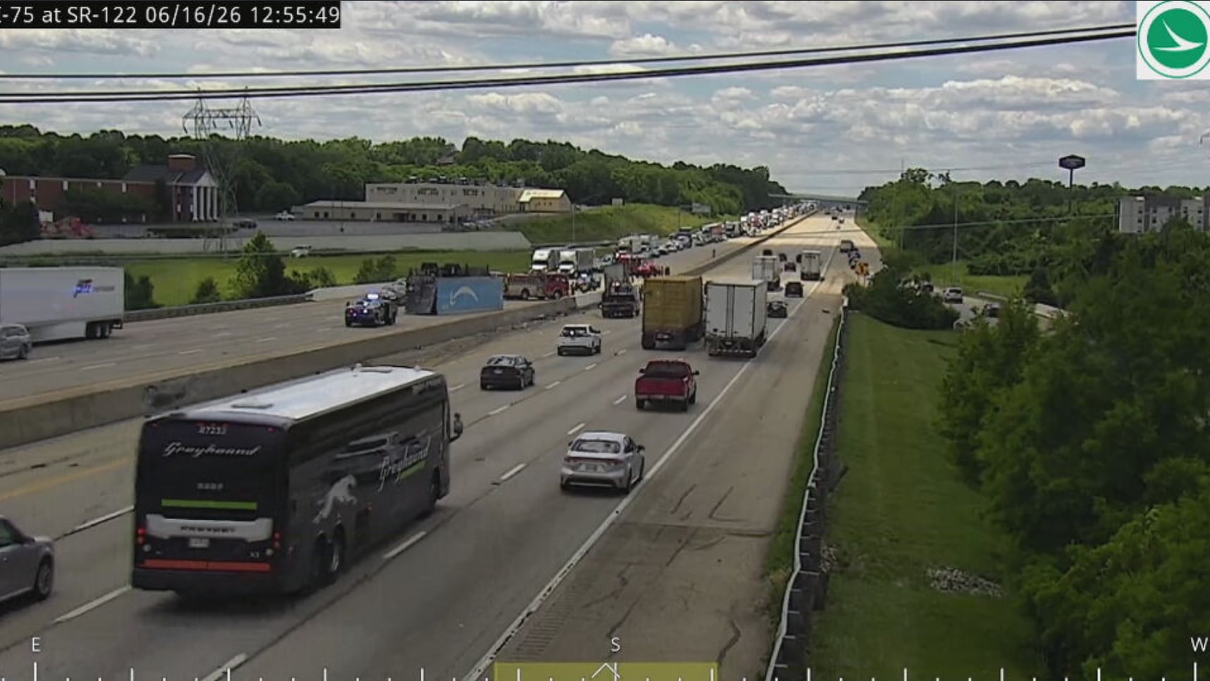 1 injured after semi truck flips into northbound lanes of I-75 in ...