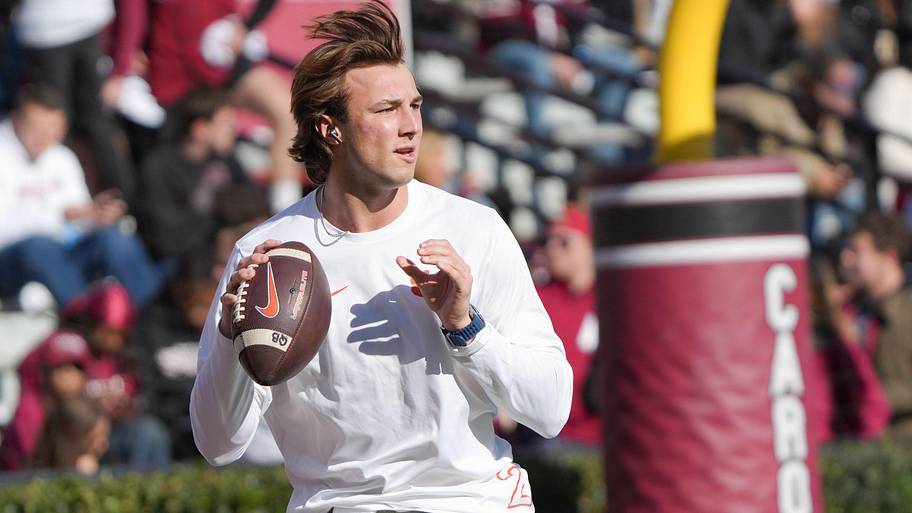 What Cade Klubnik's minicamp injury means for Jets' QB depth chart