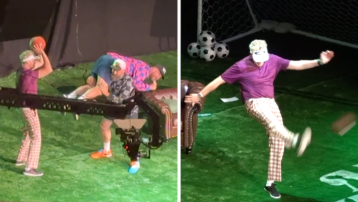 Taylor Swift shocks crowd with surprise cameo at Travis Kelce 'New ...