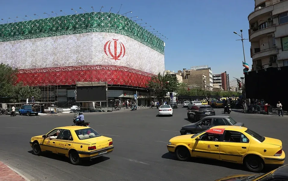 Top Trump aides question Iran peace deal terms