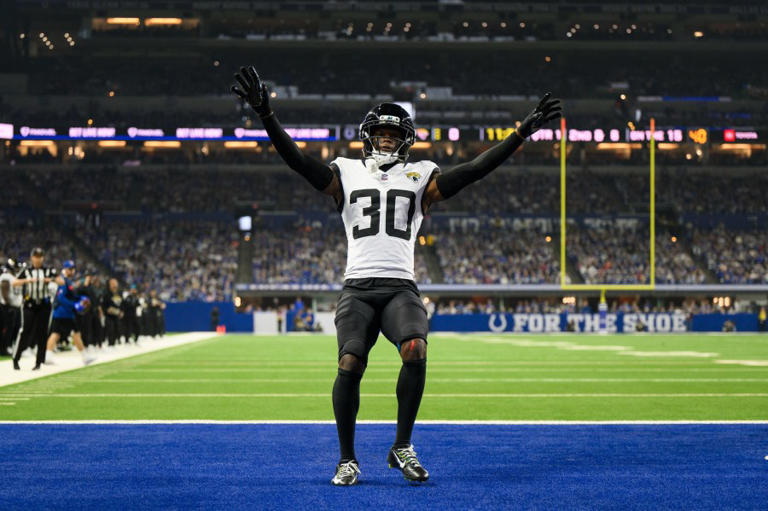 Jacksonville Jaguar and Ashdown native to host youth camp