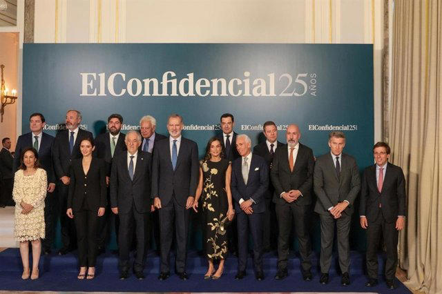 Mañueco reivindica el periodismo libre y riguroso en el acto 25 años de ...