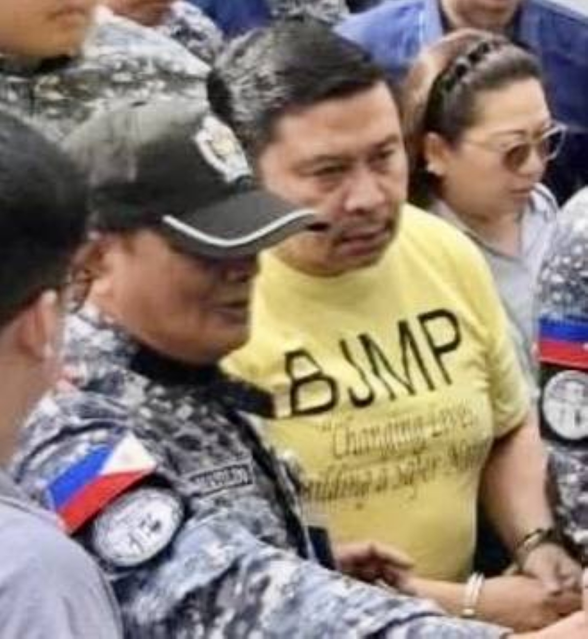 Ombudsman suspends Estrada