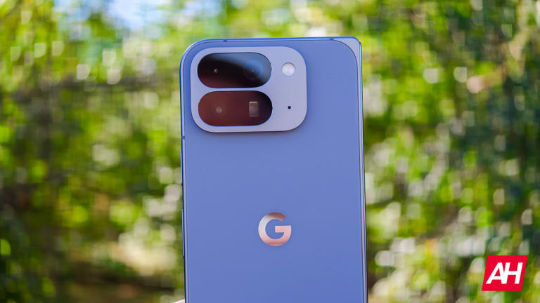 Pixel owners are getting three huge updates today and there's a lot to ...