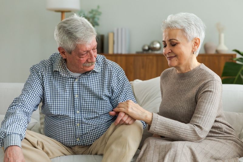 20 relationship habits that actually keep older couples happier