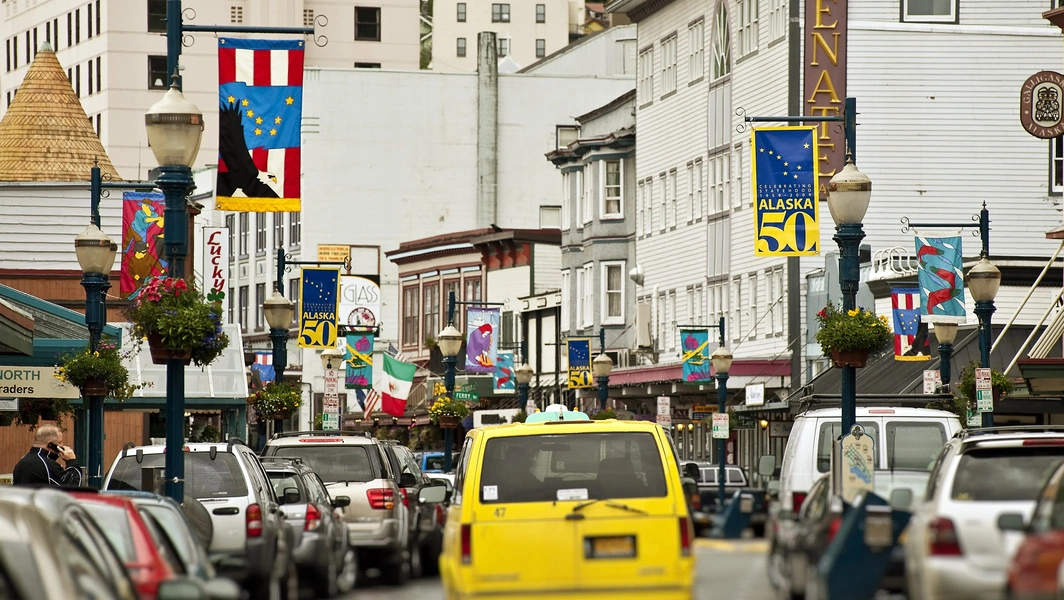 18 capitals of the largest US states