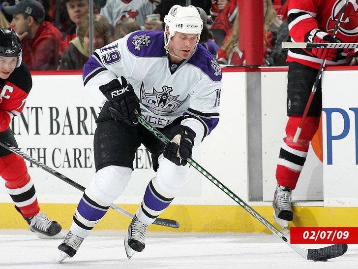 Longtime NHL player Kyle Calder dead at 47 after brief illness