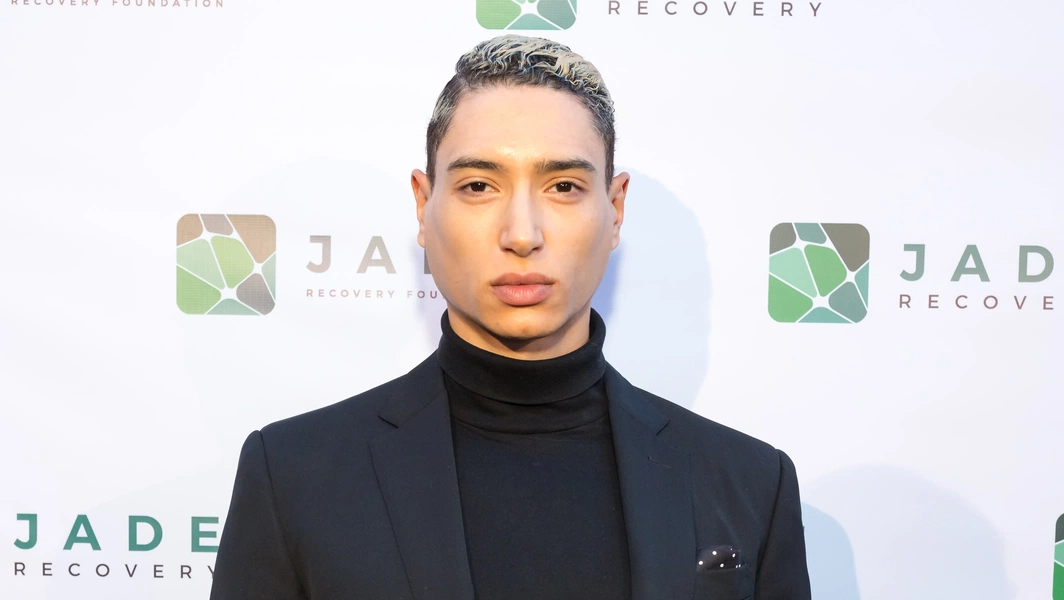 6 stars who faced addiction or alcoholic parents