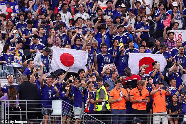Fears over World Cup violence as Iran fans brawl and claims FIFA has ...