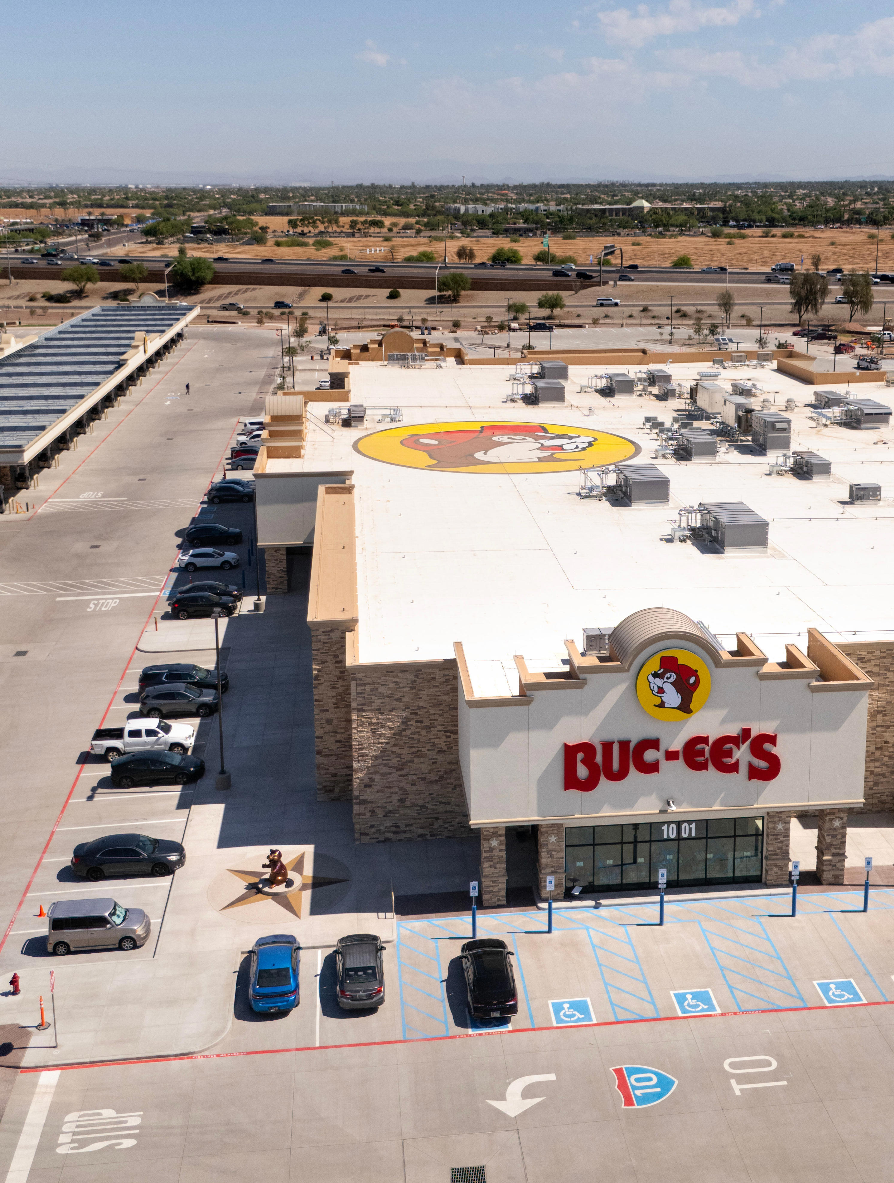 Buc-ee's opens AZ store Monday. Everything you must know before you go