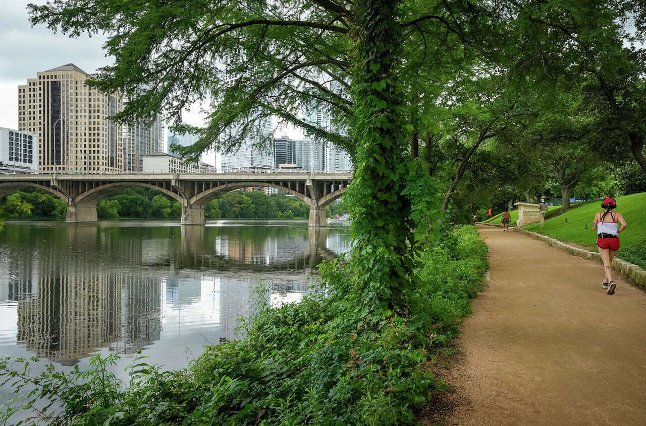 Why does Lady Bird Lake look brown after heavy rain? Here's the expert ...