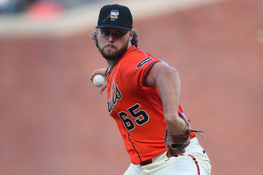 Giants players given warning for writing on Pride Night caps, MLB says