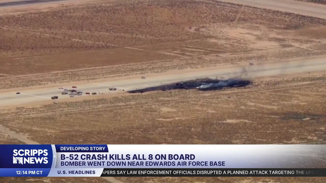 What caused a B-52 to crash at Edwards Air Force Base?