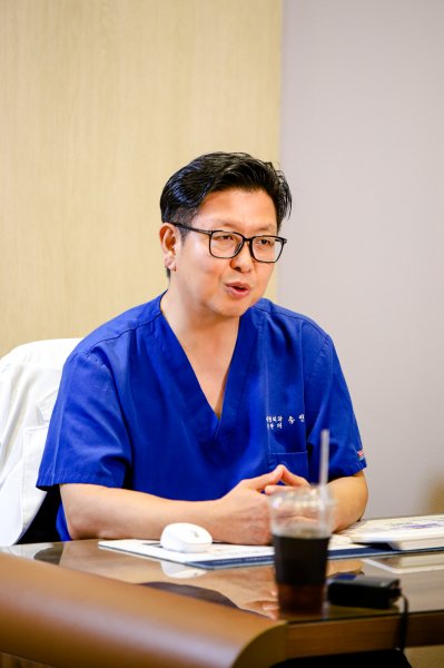 레이저 시술부터 스킨부스터까지... 내 피부에 맞는 시술법은?