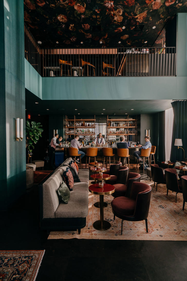 Where to stay in Boston if you like to eat