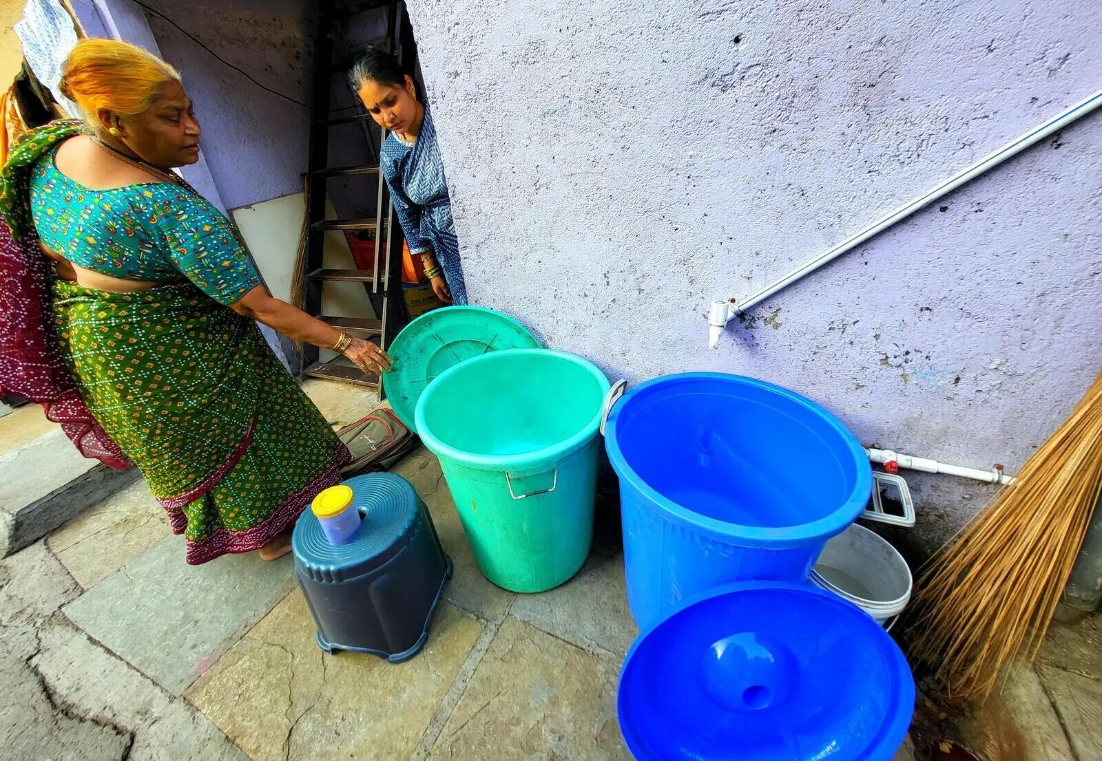 Second day of alternate-day plan: Poor pressure & delayed water supply ...