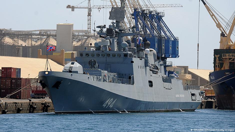 Russian ship fires warning shots at British yacht in Channel