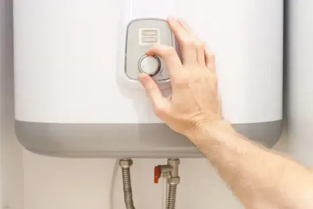 Este es el electrodoméstico que debe desenchufarse en la casa porque ...