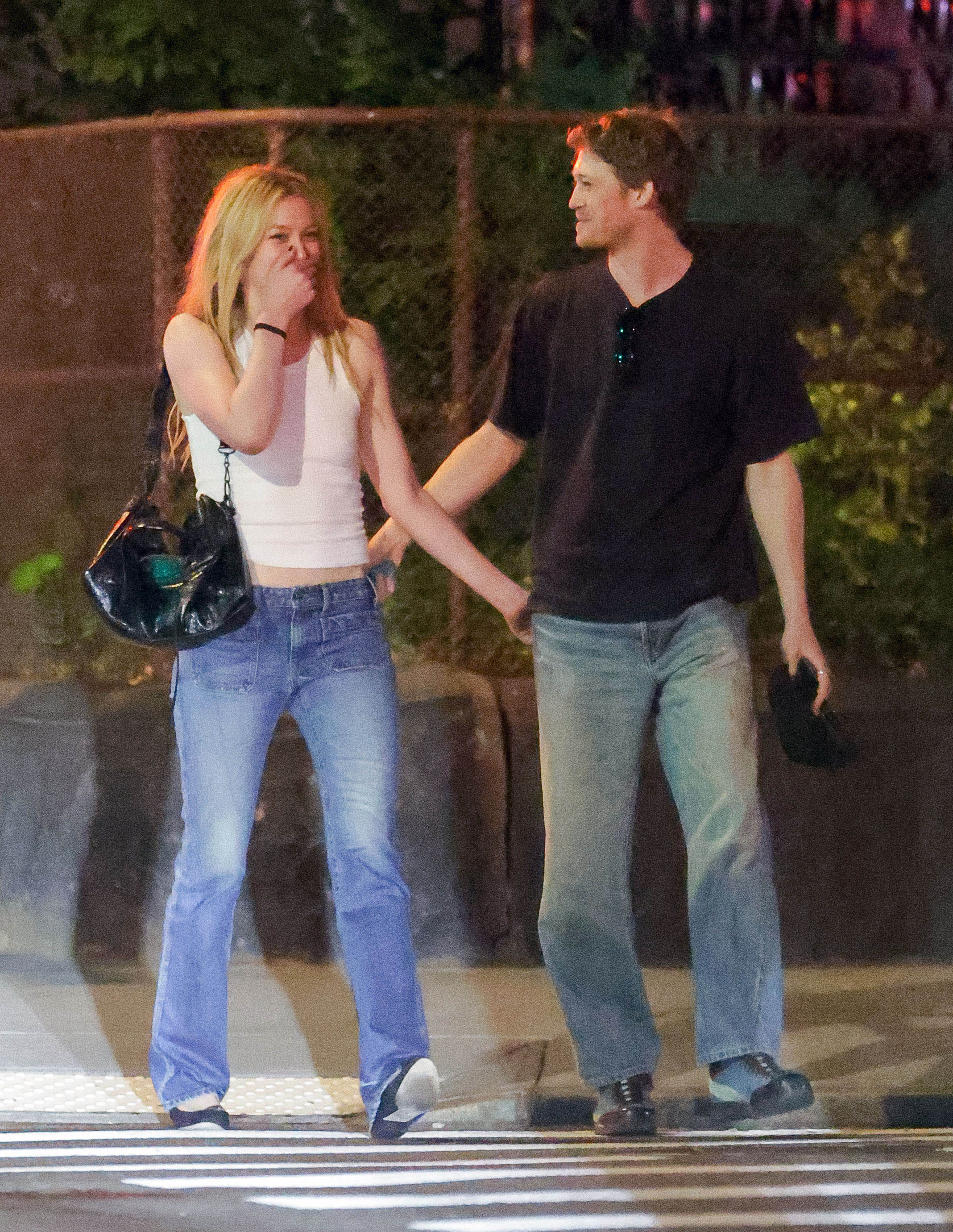 Sarah Pidgeon channels Carolyn Bessette Kennedy for date night with Joe ...