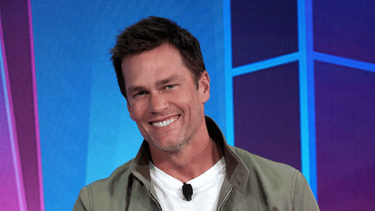 Comedian Jeff Ross Was 'Hurt' Tom Brady Expressed Regret Over Netflix ...