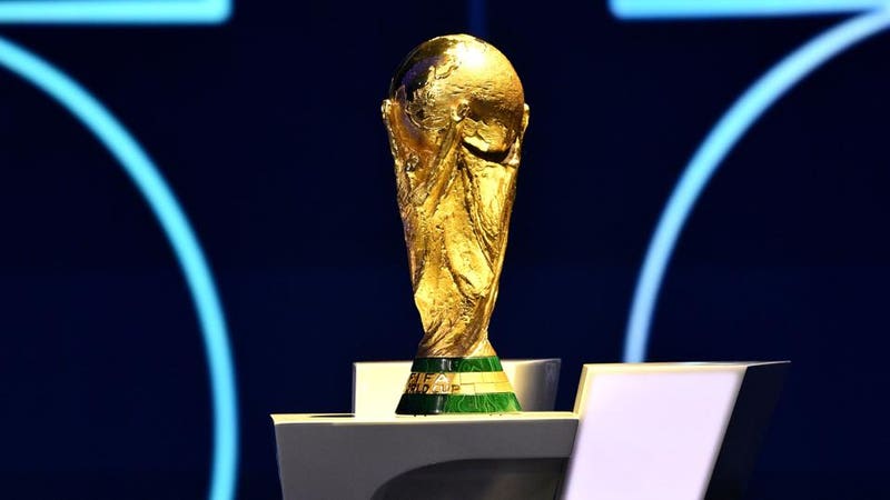 Watching the World Cup from a restaurant? Use these credit cards to ...