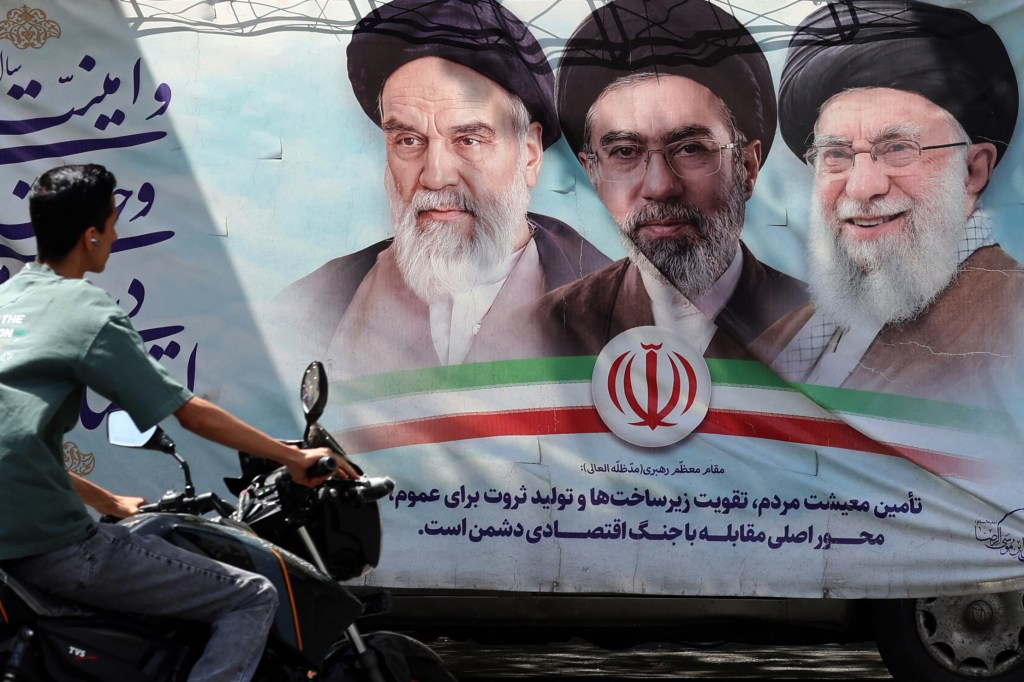 Trump says he ‘never cared’ about Iran regime change, claims new ...