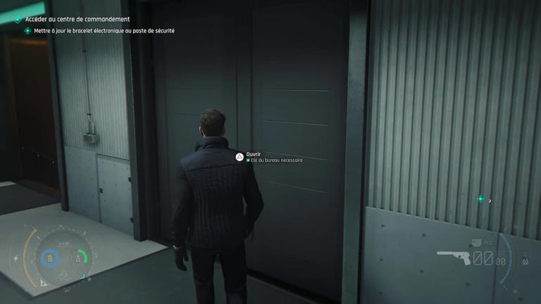 007 First Light : Le code de la salle des archives de la mission L ...