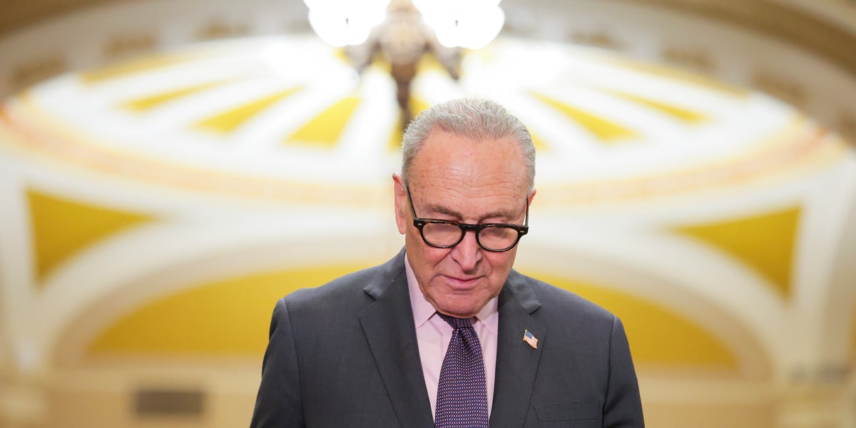 Republicans block bill to ban Trump's slush fund, tax settlement
