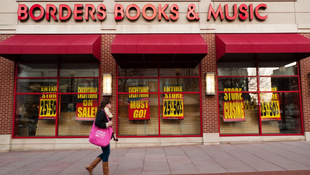 16 former retail and food court chains