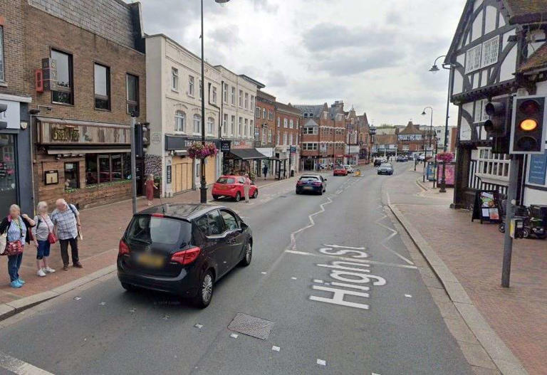 Former Tonbridge High Street Poundland could be turned into gym, café ...