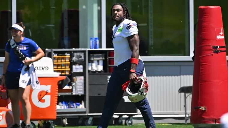 NFL executive names three AJ Brown red flags following Eagles-Patriots ...