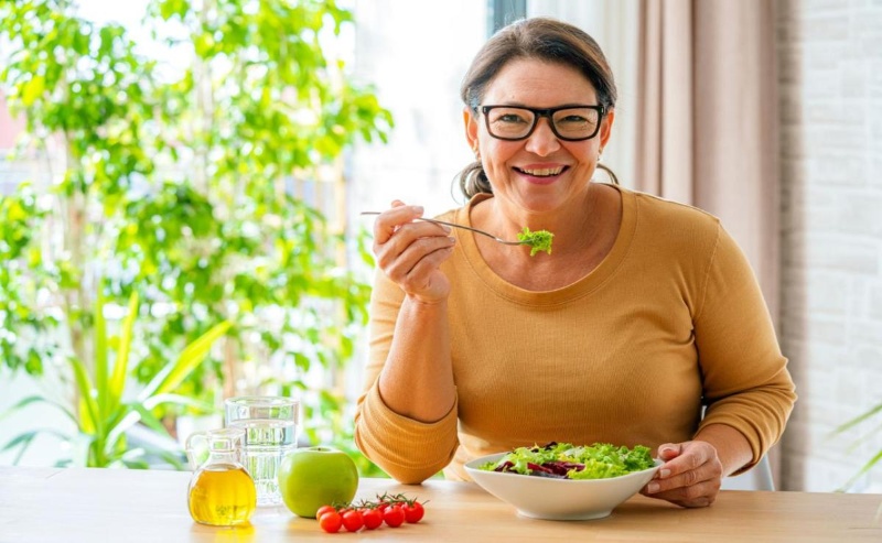 Eating Tomatoes Every Day Could Transform Your Heart and Brain ...