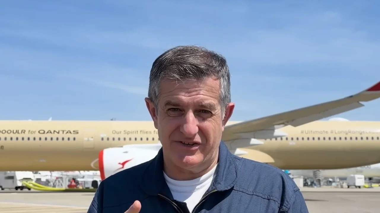 Airbus shows off what's inside its A350-1000ULR plane which is the ...
