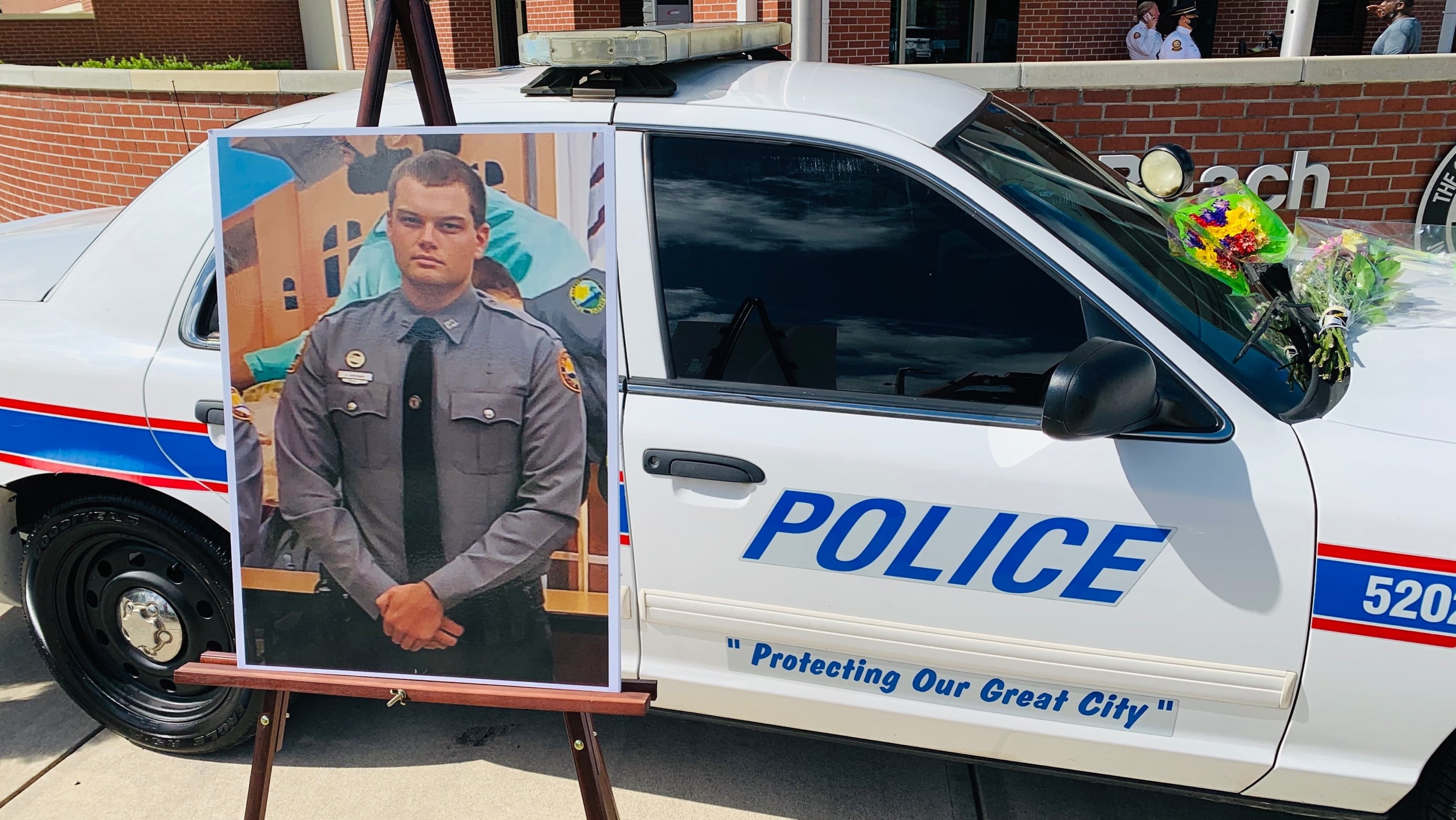 New Florida law mandates life sentence for killing law enforcement officers