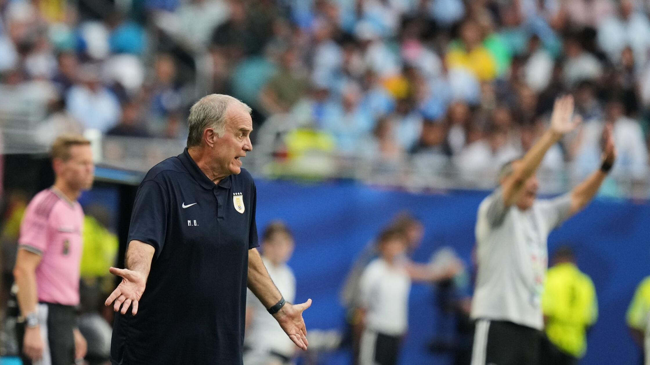 Bielsa zu eigenwilligem WM-Fotoshooting: „Bin kein Model“