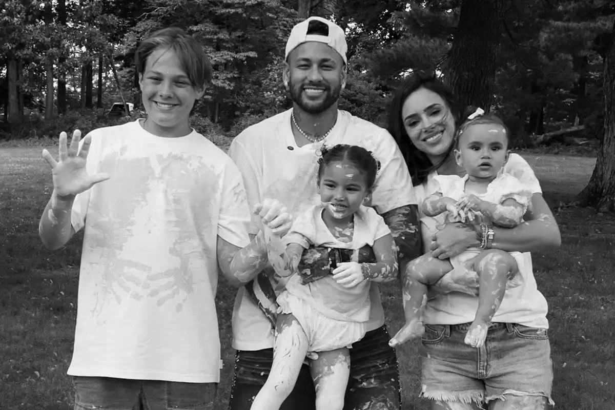 Neymar Jr. e Bruna Biancardi anunciam chegada de mais uma filha sem Helena