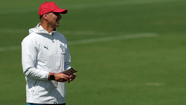 Une surprise pour Al-Nasr : Roberto Martínez a tranché concernant son ...