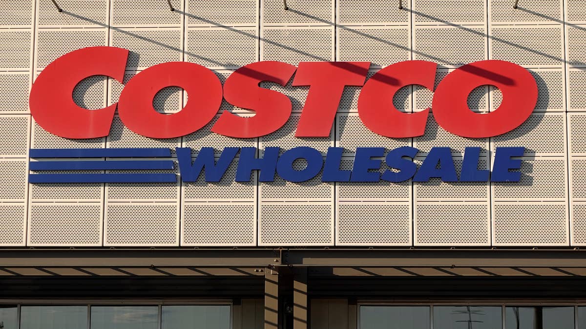 4 crunchy Costco snack finds that are perfect for summer — and they're ...