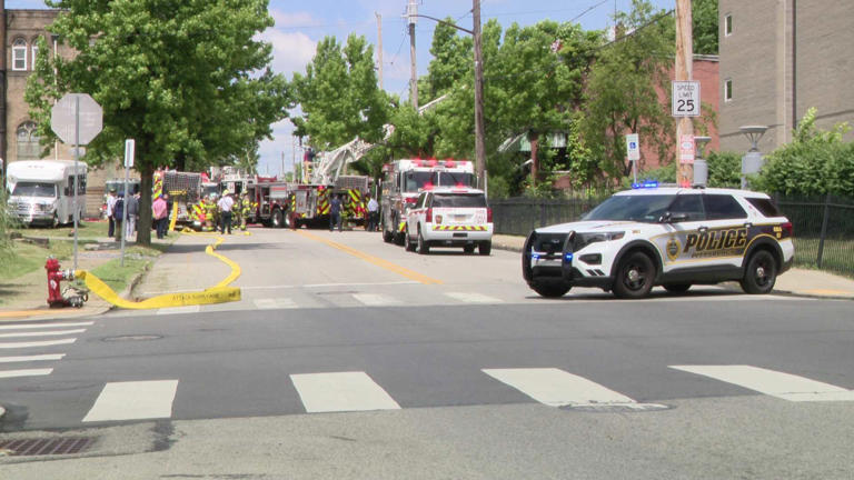Fire breaks out in Pittsburgh's Homewood neighborhood