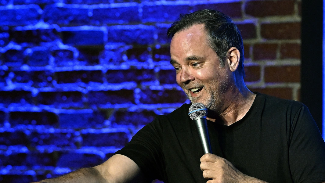 18 legendary stand-up comedians who shaped comedy