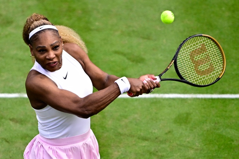 Serena Williams é eliminada na primeira rodada de duplas no torneio de ...