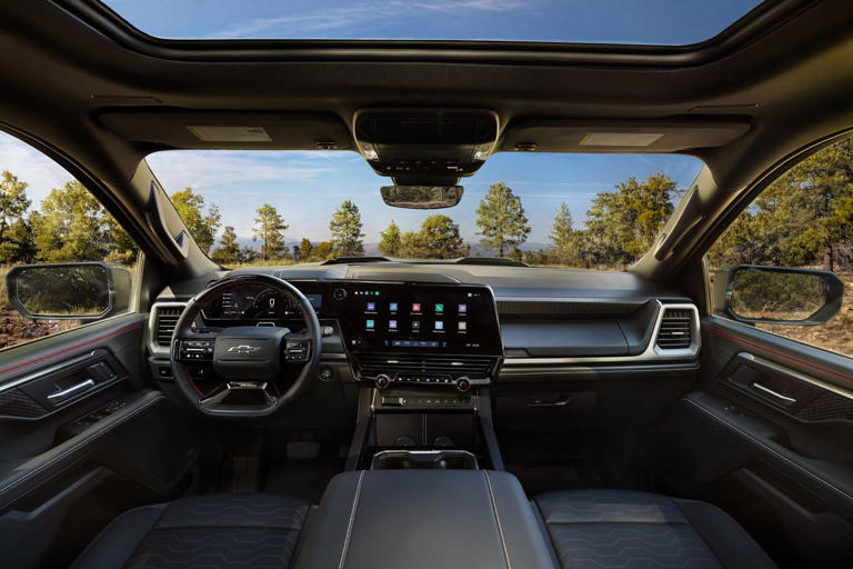 Take a look inside the redesigned 2027 Chevrolet Silverado 1500