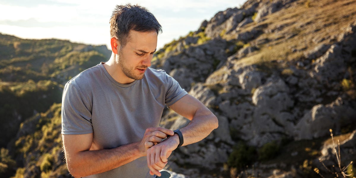 He encontrado la sustituta a la pulsera de entrenamiento Whoop: Fitbit ...