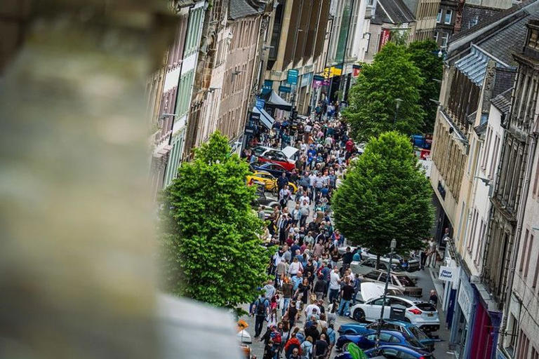 Perth classic car show hailed as figures reveal thousands flocked to city