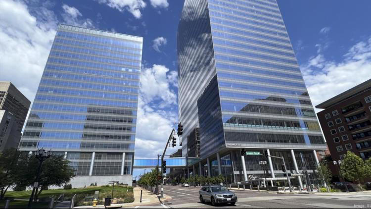 St. Louis' largest public company offers buyouts to most employees as ...