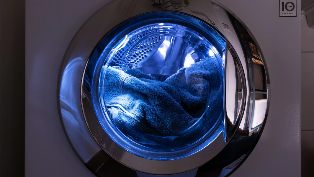 The Pioneer Woman relays expert washing machine safety tips