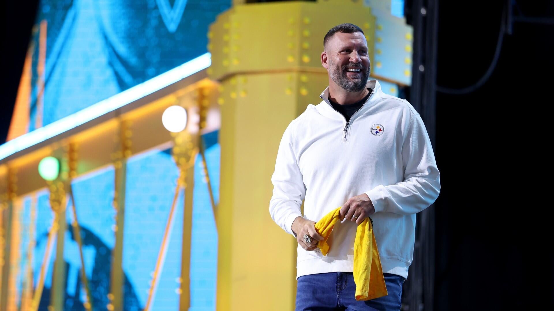 Steelers great Ben Roethlisberger says Ravens are 'falling apart' and ...