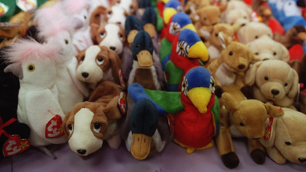14 toys and trends every ’90s kid loved