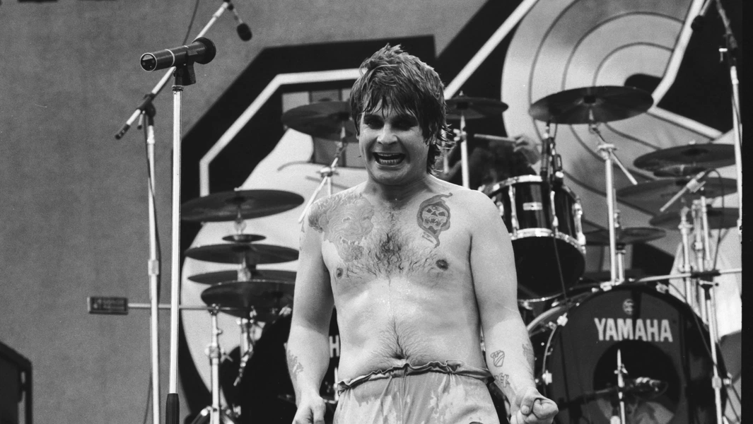 8 outrageous rock tour moments