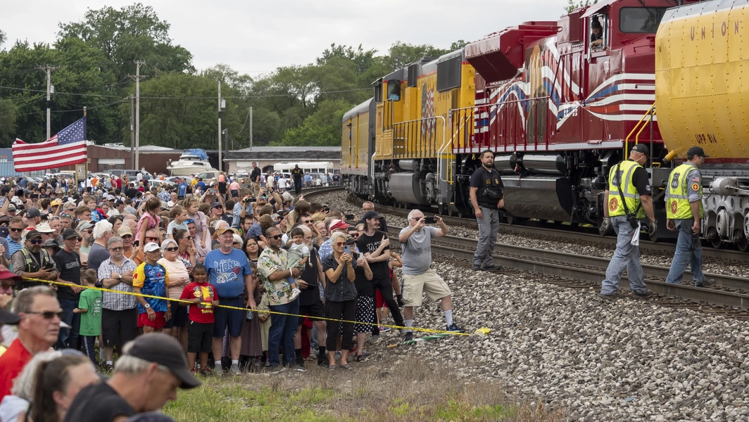 The evolution and impact of US railroads